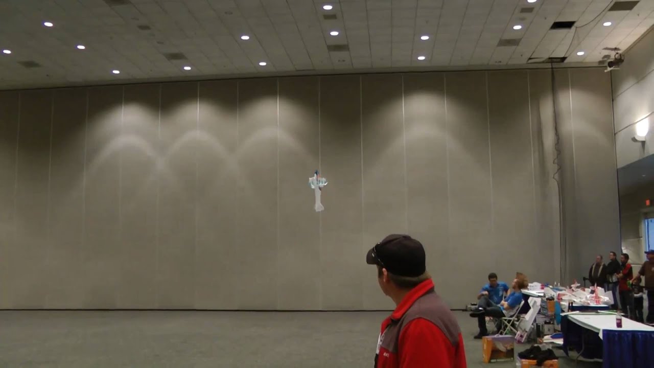 Andrew Jesky Indoor F3A Routine at the 2011 AMA Expo - YouTube