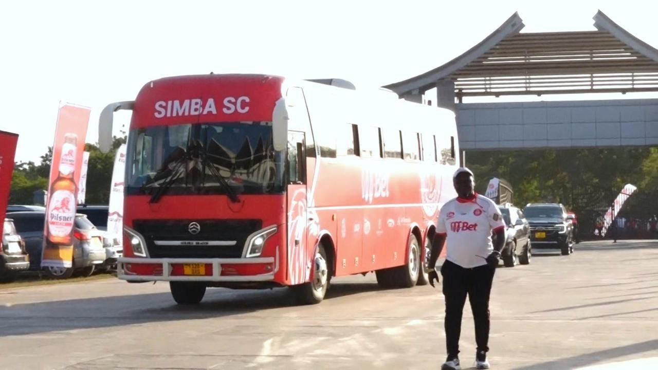 KIKOSI CHA SIMBA SC KILIVYOWASILI LEO SIMBA DAY KUWACHAPA APR FC - YouTube