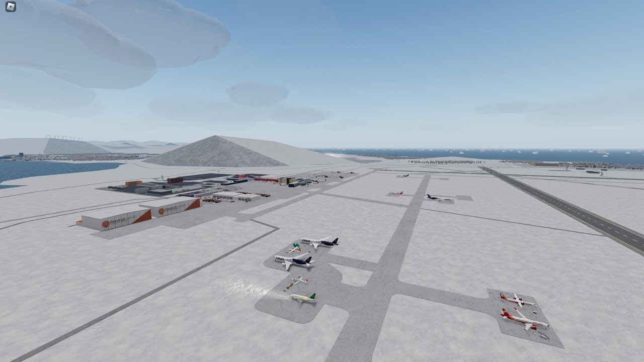 | Friday Usual | Planespotting At Oskufloi | Aeronautica - Roblox ...