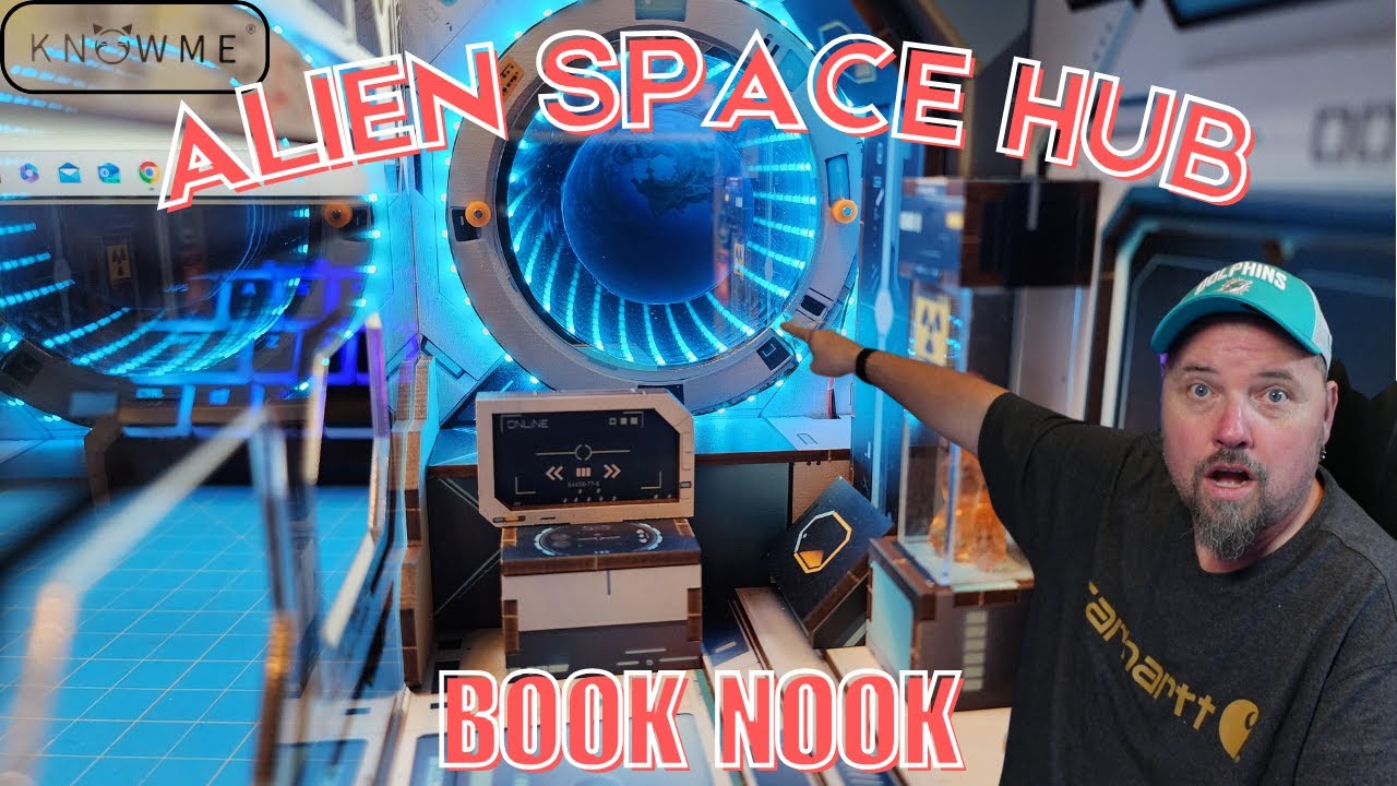 ALIEN Hub Book Nook SPACE LAB - YouTube