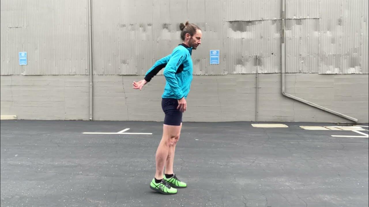 Efficient Running Technique Using a Vertical Hip Strategy - YouTube
