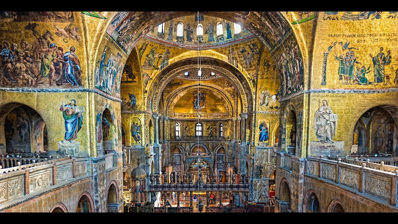 Holiday Antiphonal Brass - YouTube