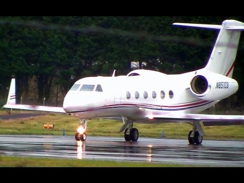 Gulfstream GIV-X Private Jet Takeoff In Wet Conditions - YouTube