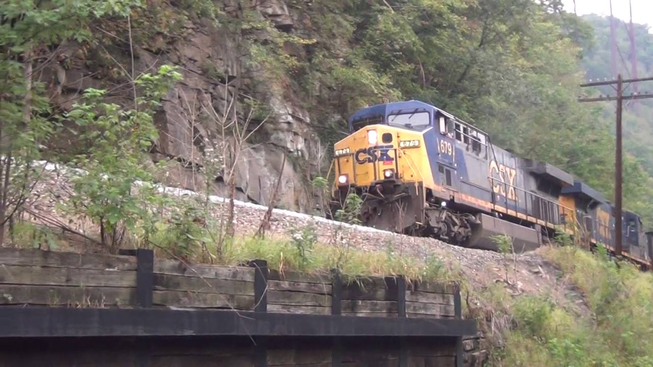 CSX Train Conductor Waves In West Virginia - YouTube