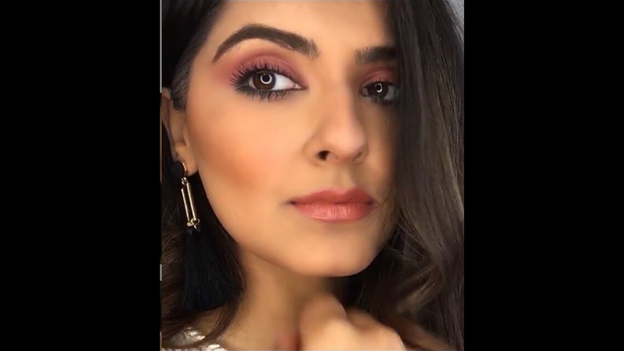 NEW *** MONOTONE MAKEUP - YouTube