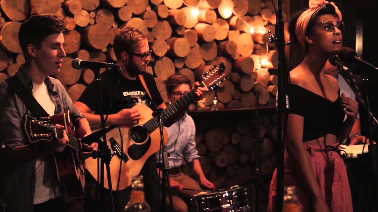 PHOX - Lovefool | On The House - YouTube