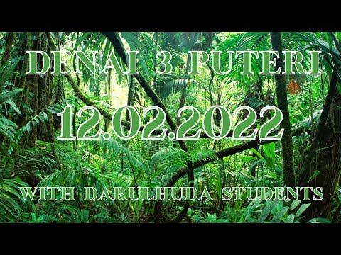 Hiking into Denai 3 Puteri with DHA students