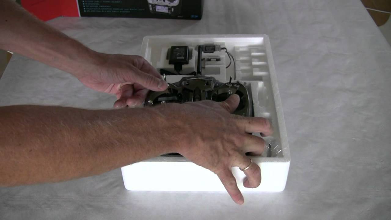 New JR Propo XG8 Part 1, unpacking - YouTube