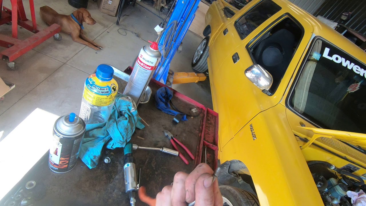 1uz Intake manifold off. Point of view unedited - YouTube