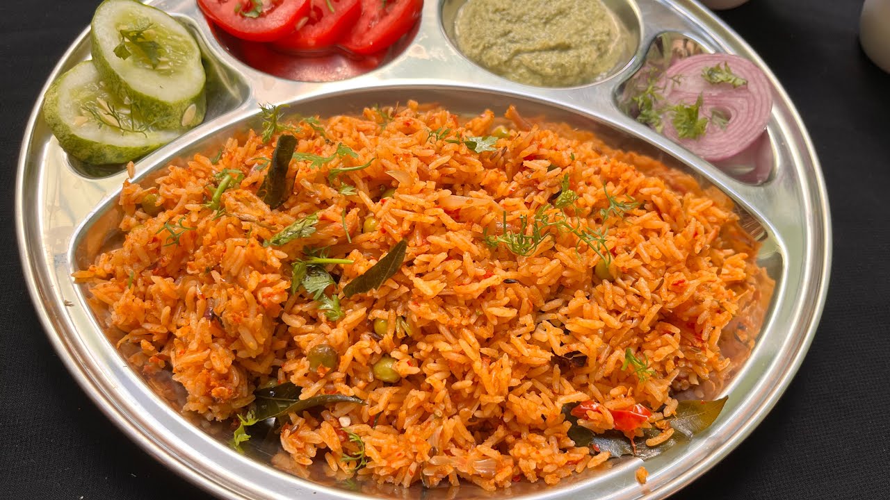 Hotel Style Tomato Bath Recipe | Karnataka Special Tomato Bath | Tomato ...