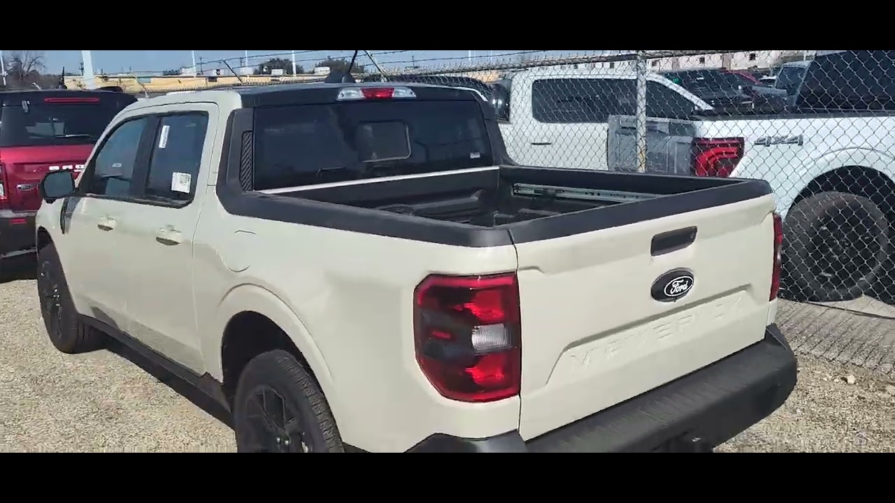 2025 Ford Maverick Lariat with 4k tow PKG Desert Sand color - YouTube