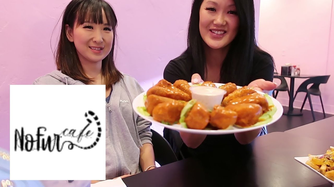 Vegan Wings || Cafe No Fur || Vegan Mukbang - YouTube