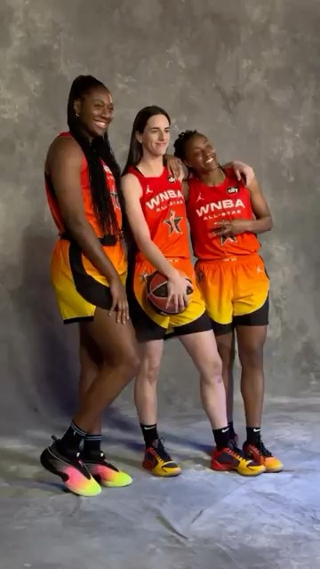 Team Clark photo shoot - YouTube