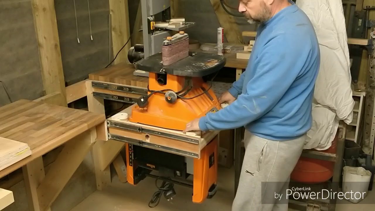 Flip top tool table with slider - YouTube