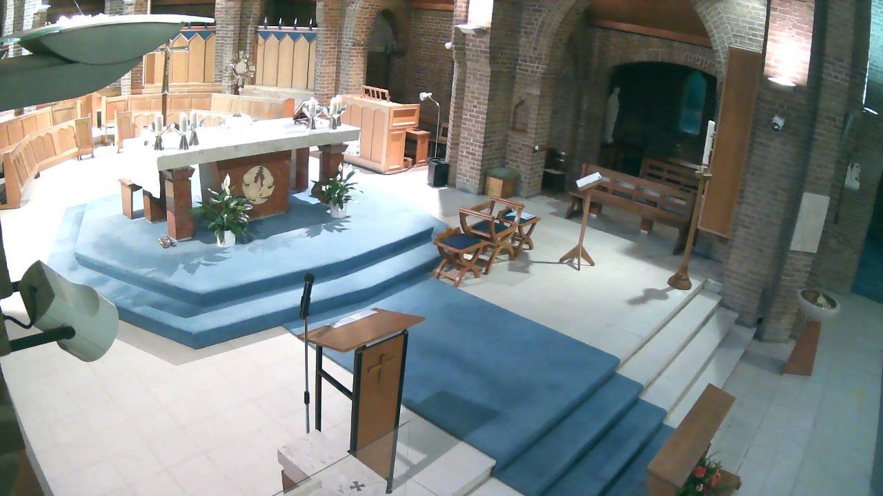 Holy Angels Live Mass, 1st October 2020 - YouTube