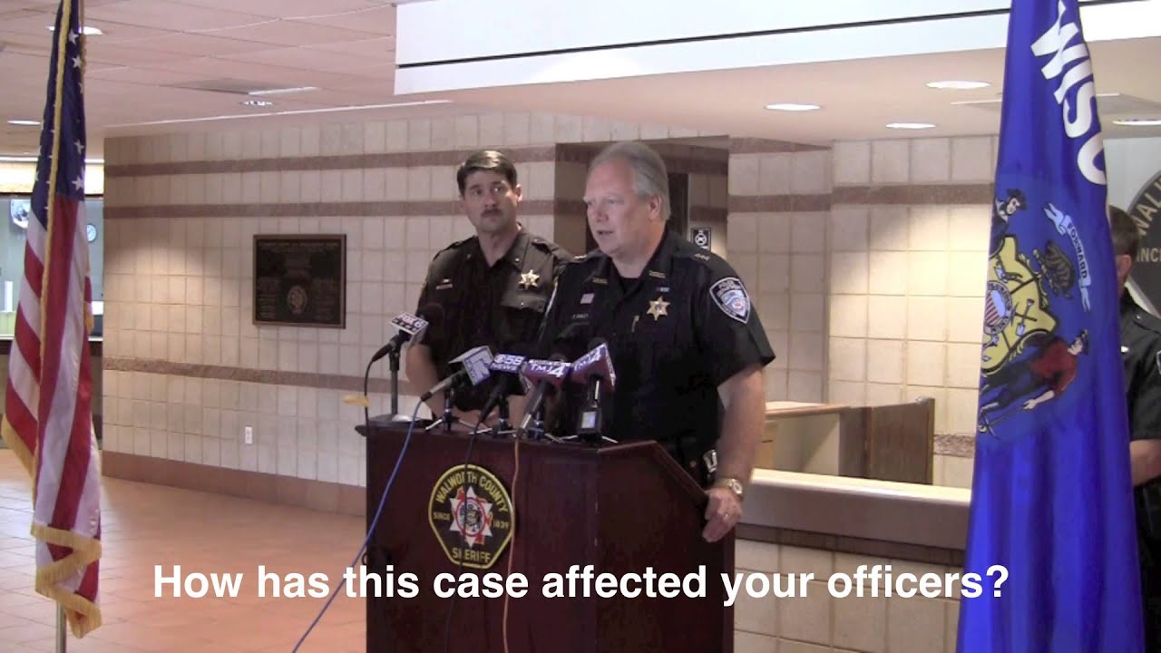 Second suitcase murder victim identified, press conference - YouTube