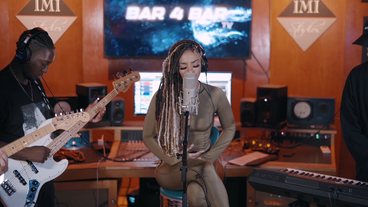 Melii - 14 Daze | Live with Bar4Bar.TV - YouTube