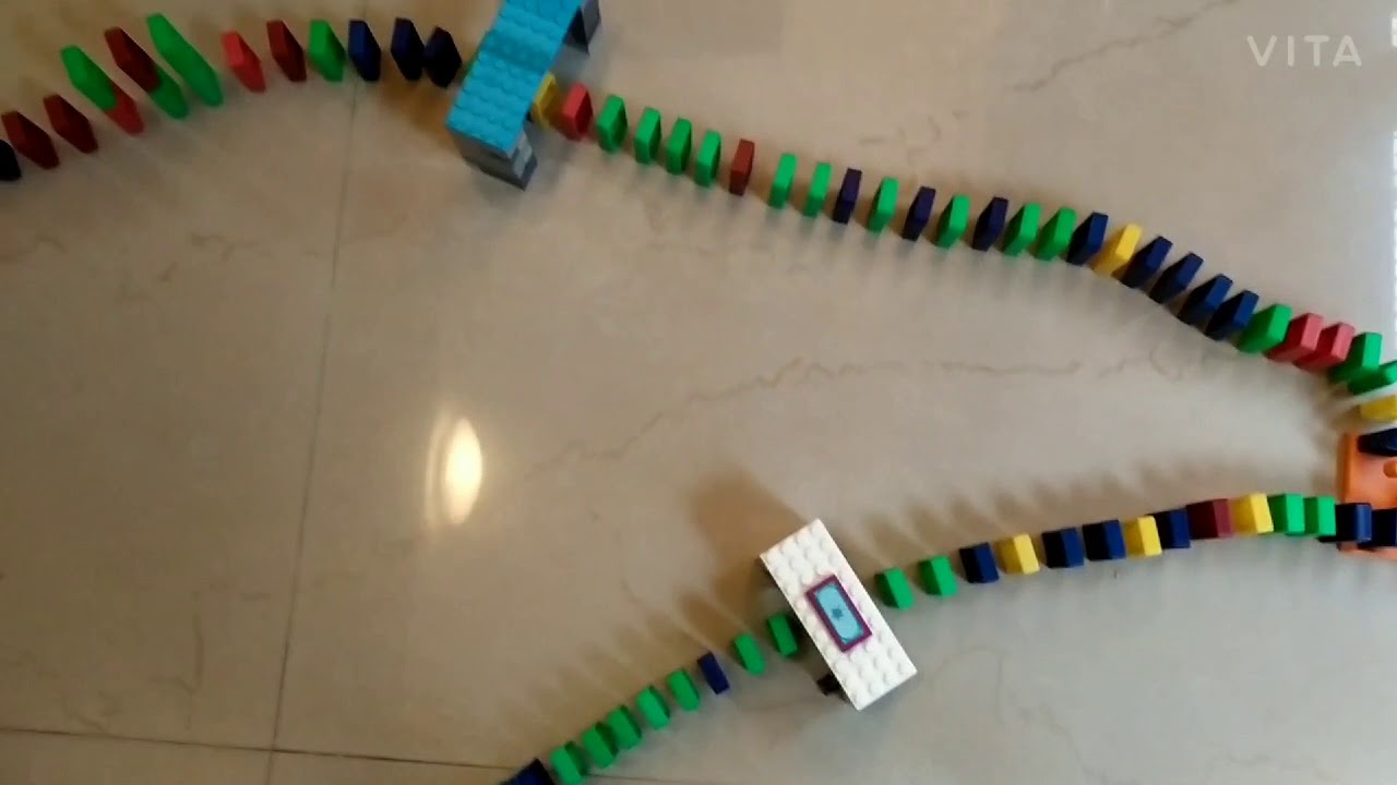 DOMINO TRAIL AND PYRAMID - YouTube