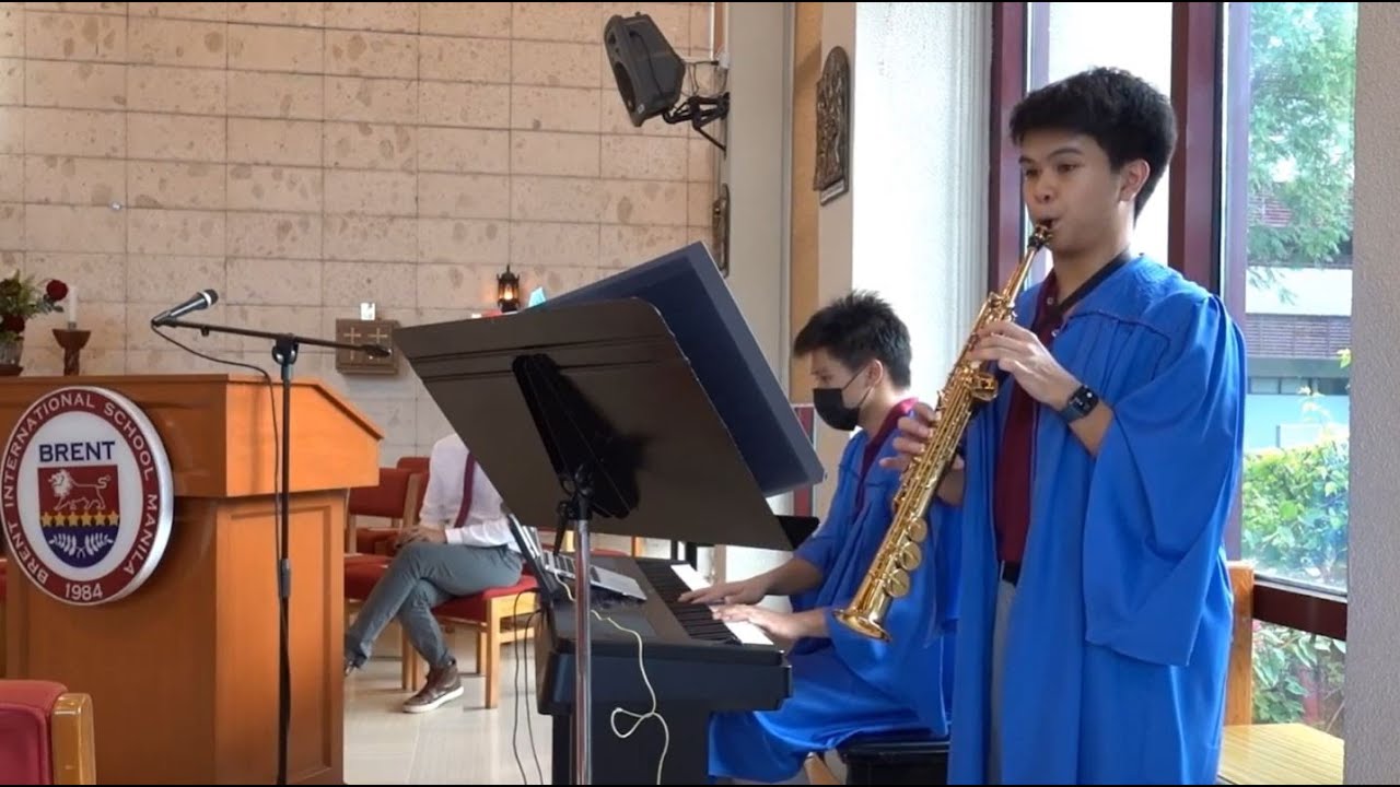 Howl's Moving Castle - Merry Go Round of Life -Josemaria Collado ...