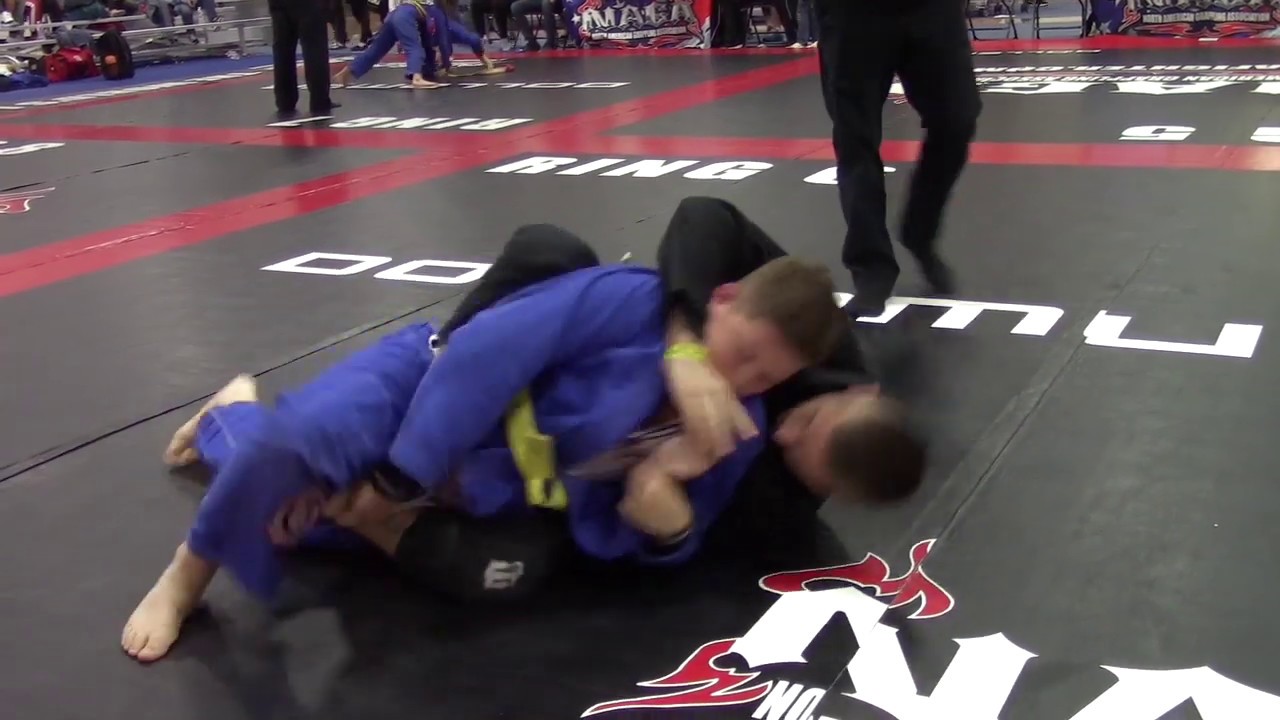 COWBOY CHOKE at NAGA / January 2019 - YouTube