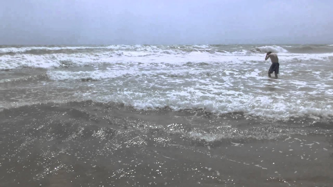 Playa Babilonia con el mar bravo. Guardamar del Segura (Alicante) - YouTube