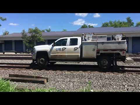 Csx Hi-Rail Truck In Fairport N.Y. - YouTube