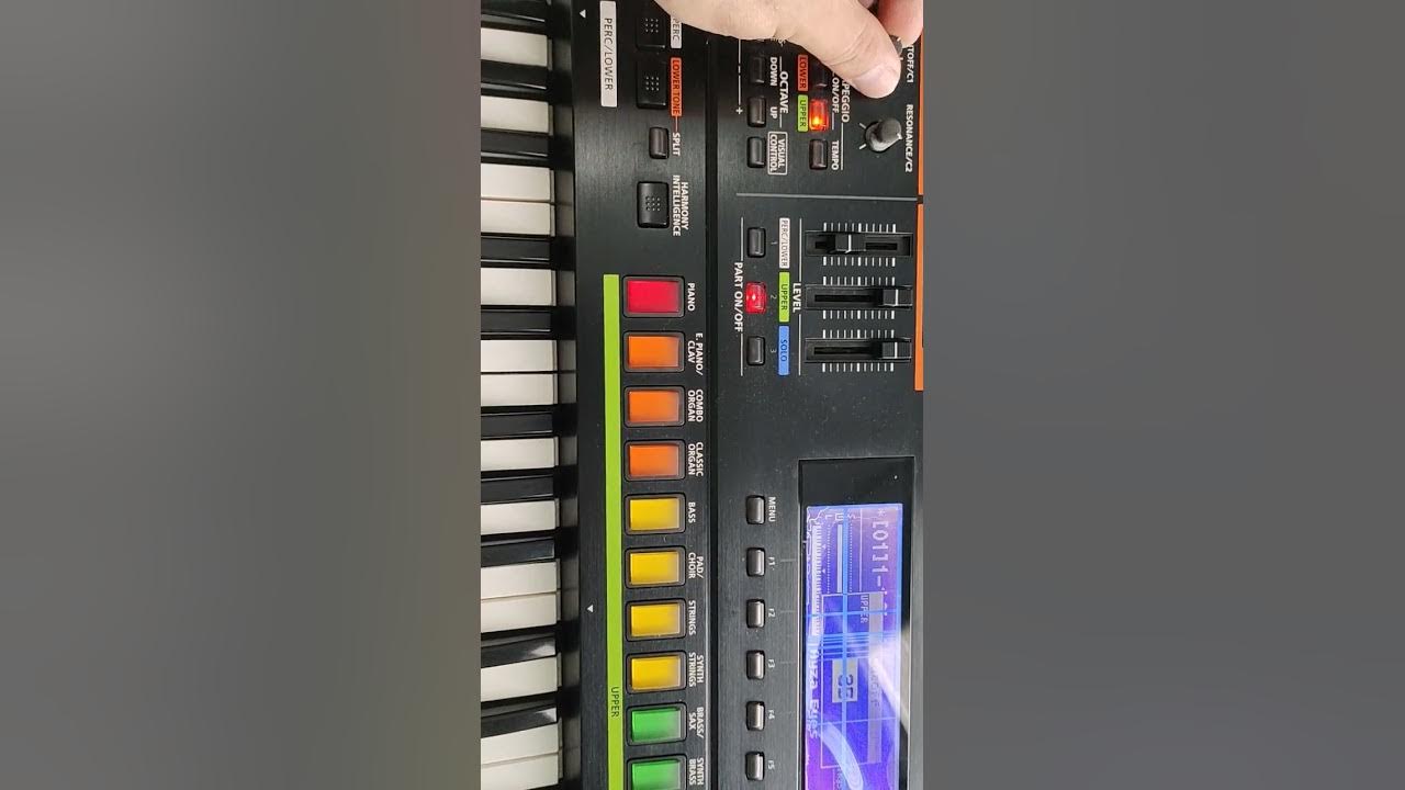 jasa servis perbaikan keyboard synthesizer roland jupiter 50 76 keys kerusakan nada / tone fals ...