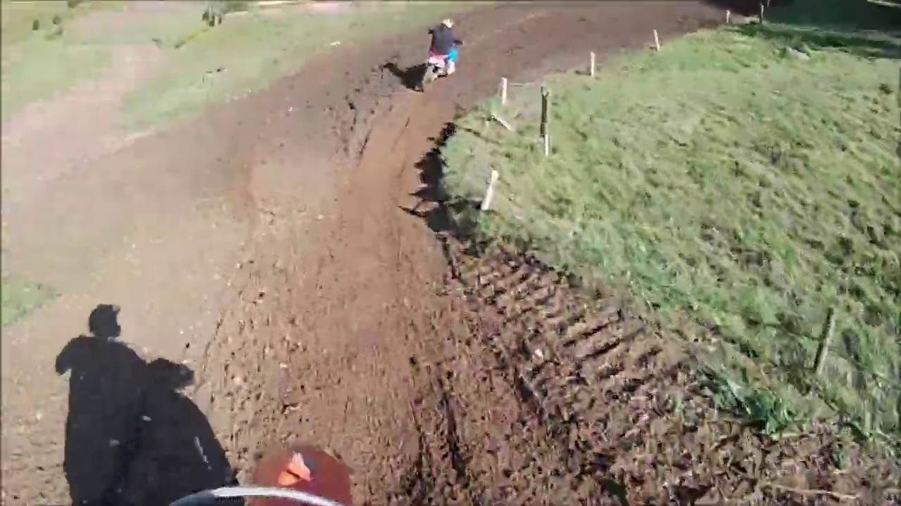 fun wet lap of golding barn raceway ktm125sx 2004 akaso v50pro 1080p ...