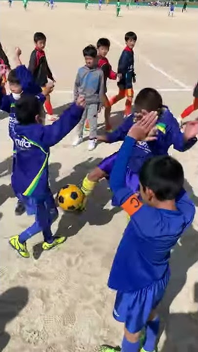 U12.11.10 ヘディングチャレンジ？ - YouTube