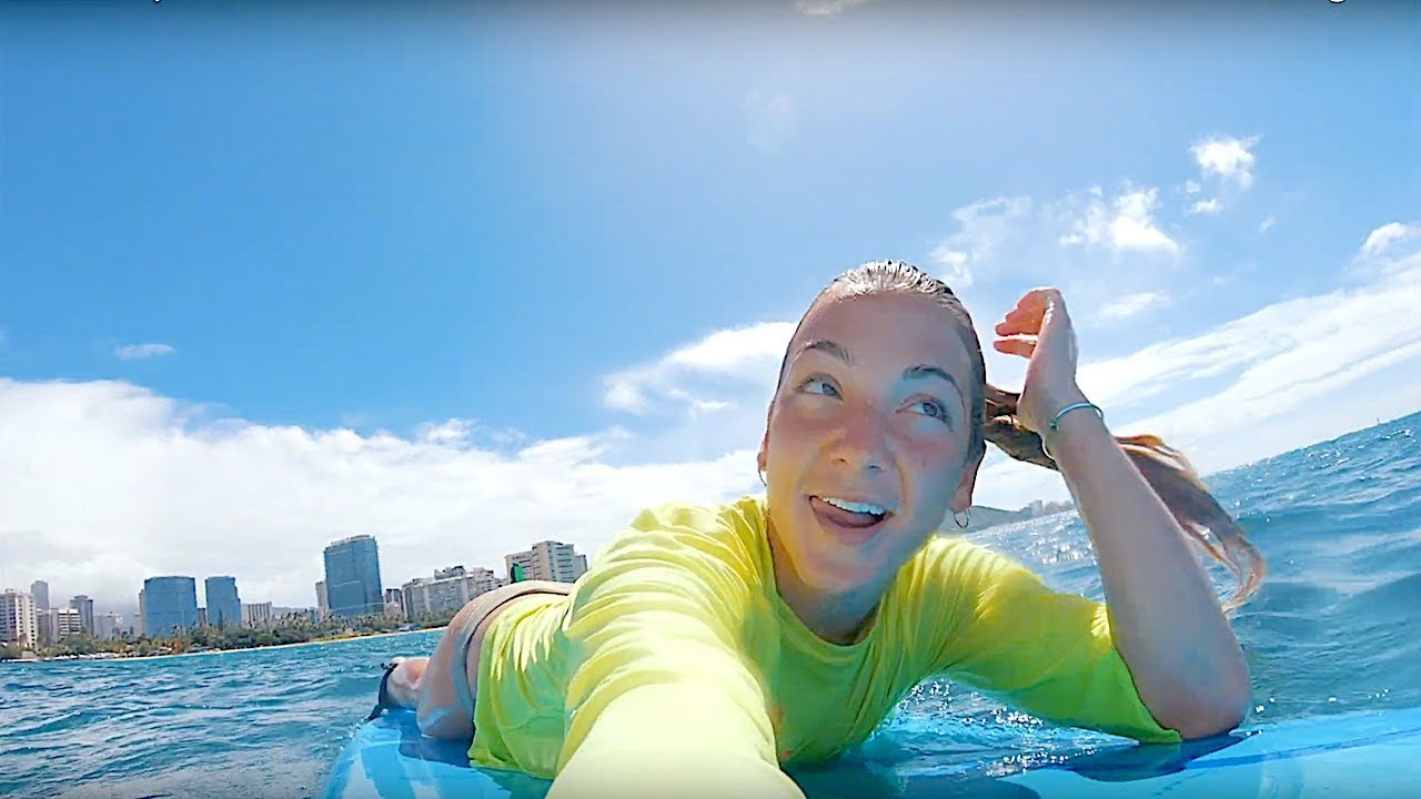 WAIKIKI VLOG: first time surfing, shopping + sunrise! - YouTube