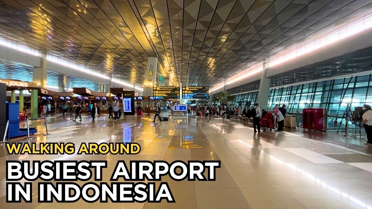 [VERTICAL] Walking Around The Busiest Airport in Indonesia, Soekarno ...