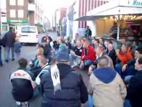 Anti-Kleve Humba am Bocholter Busbahnhof