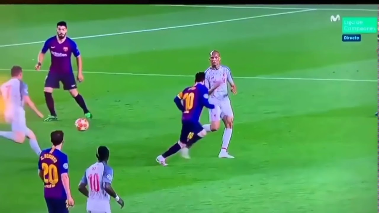 Messi punches Fabinho in face then scores magnificent free kick ! - YouTube