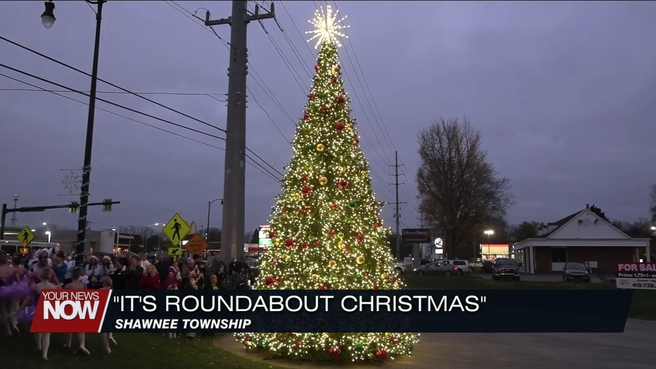 Thousands attend 1st ever "It's Roundabout Christmas" in Shawnee ...