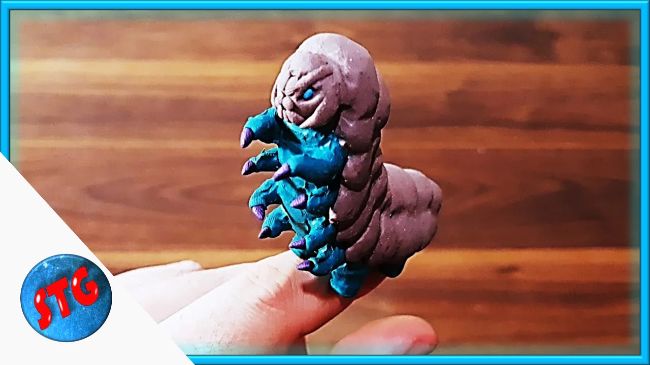Sculpting Mothra from Godzilla King of the Monsters/ Minute #14 - YouTube