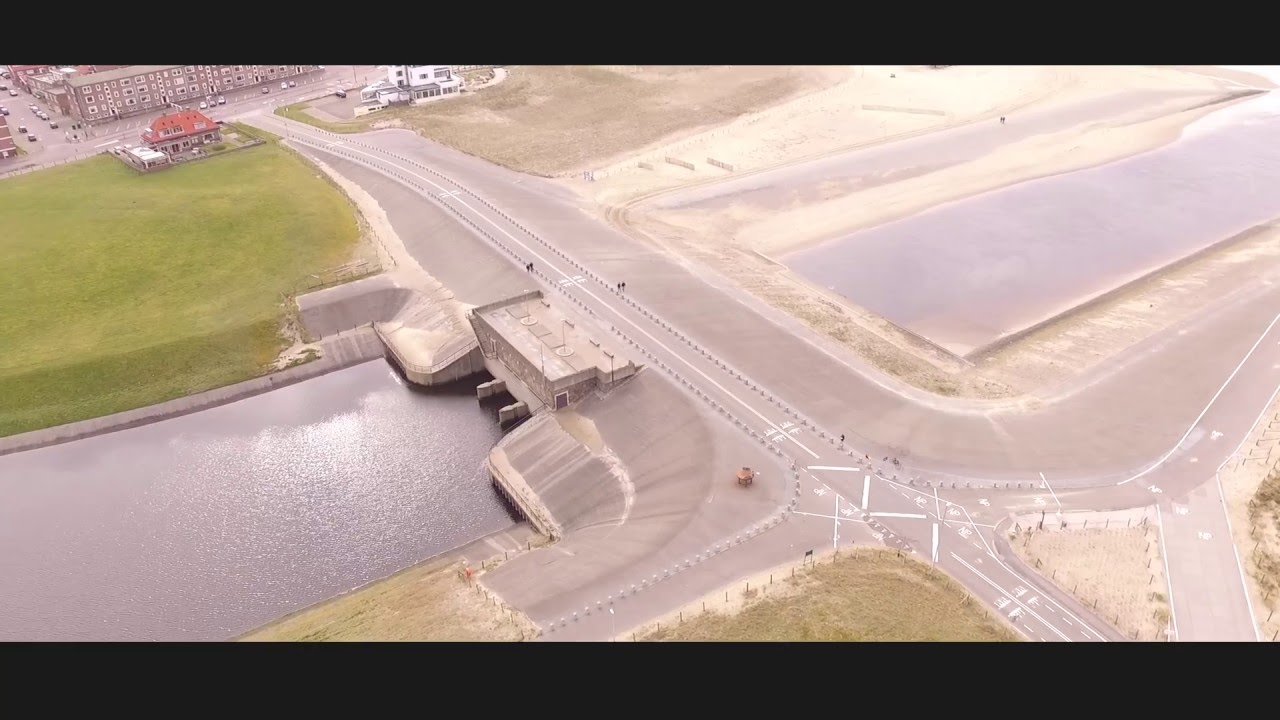 Uitwatering Katwijk met Drone - YouTube