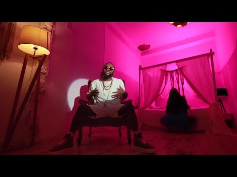 Behind of the video ( Beezar ) with the big start in Canda ( Prince ...