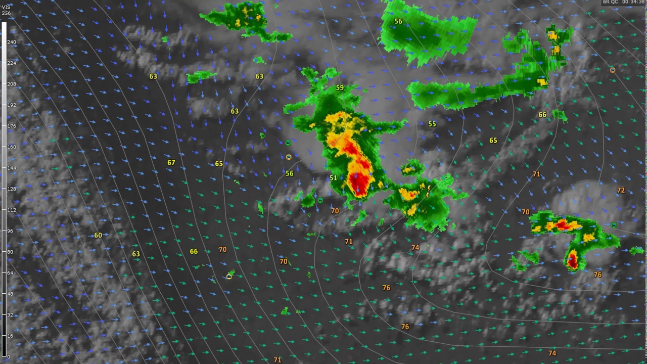 Three Hills, Alberta Canada Tornado Radar/Satellite Loop - YouTube