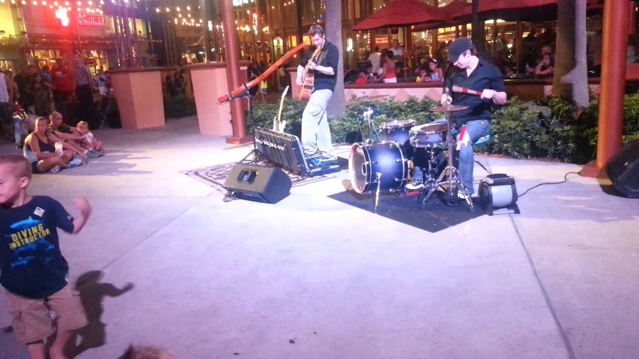 DownTown Disney, Kevin Danser - YouTube