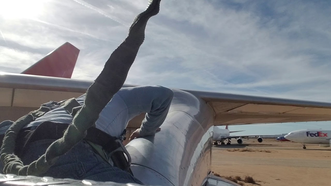 Boeing 747 200 series engine engine engine pylon engine pylon engine ...