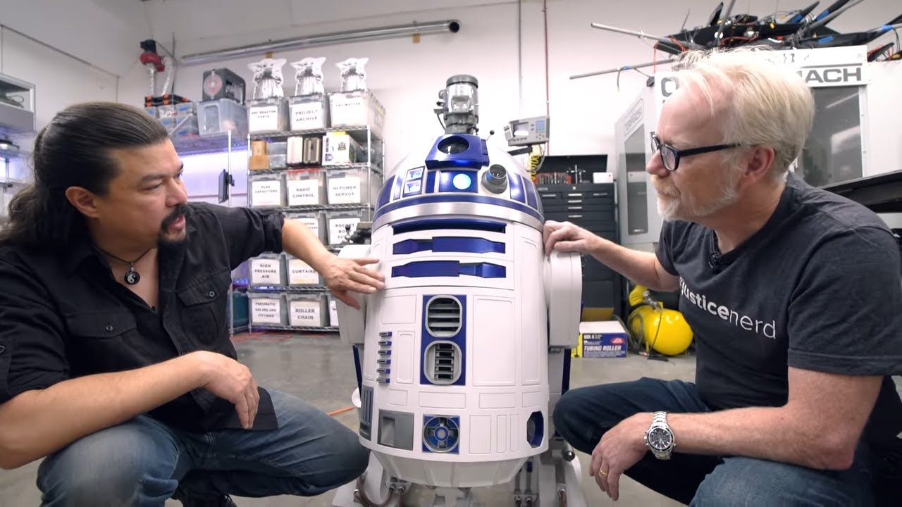 Grant Imahara's R2D2 Replica! - YouTube