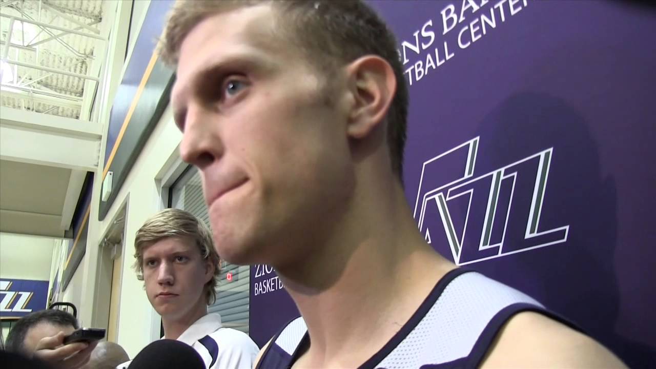 Tyler Haws works out for Utah Jazz - YouTube