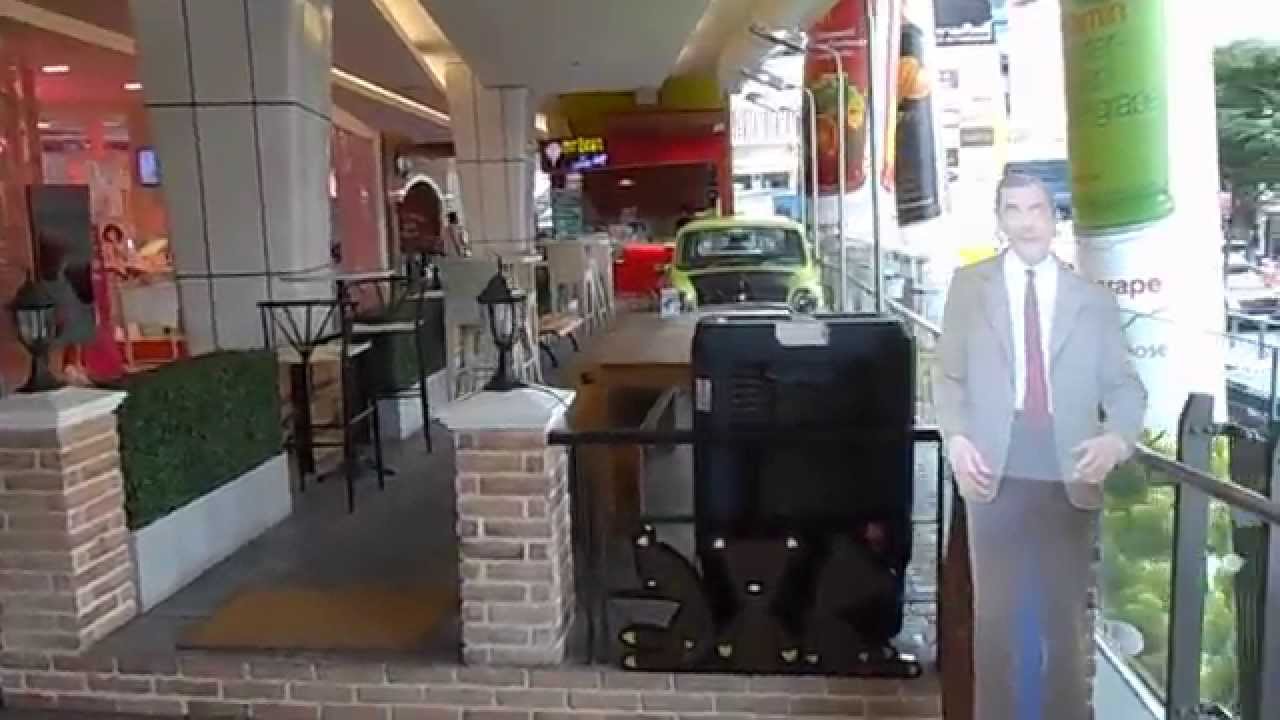 Bangkok Mr.Bean Coffee Shop @ Siam - YouTube
