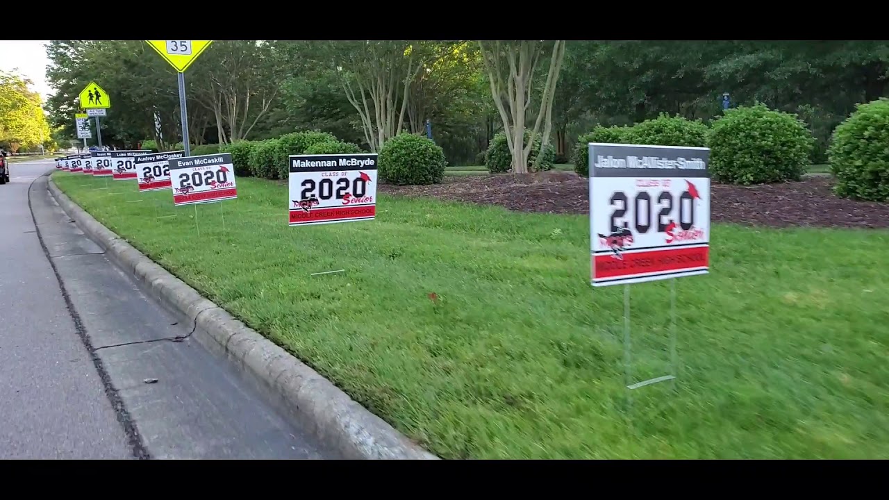 2020 Senior Sign Parade - YouTube