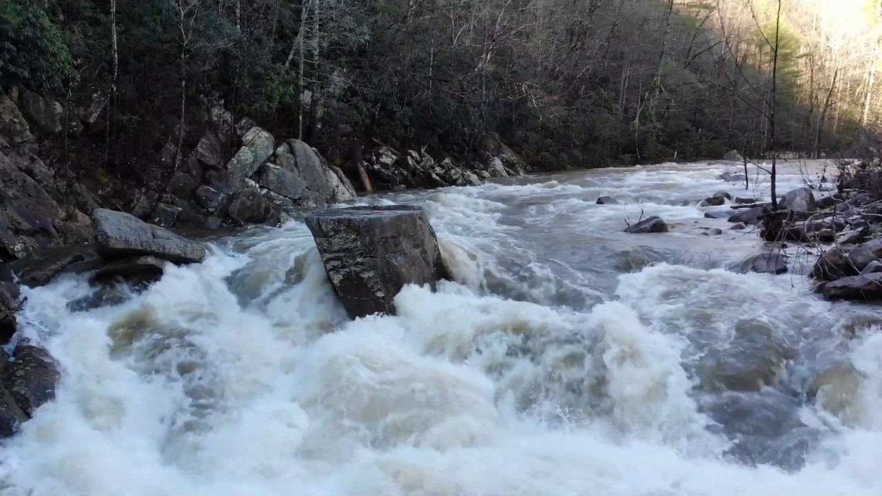 Boatbuster at 22 inches - YouTube