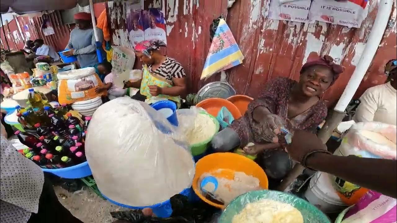 Central Market in Kumasi Ghana Abaaboo Station (African open air market ...