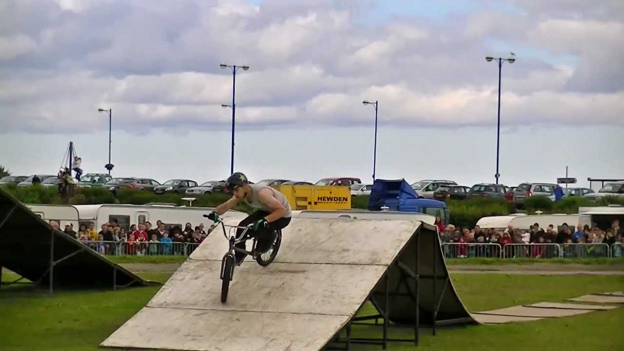 BMX 360 Tail Whip Trick in Realtime and Slow Motion at the Extreme ...