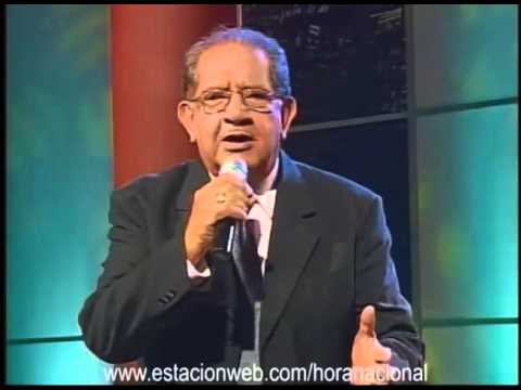 Música Ecuatoriana - Hector Jaramillo - " Mosaico de Pasacalles " - YouTube