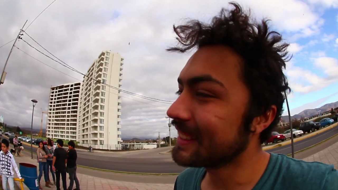 ENTREVISTAS CORTAS - IGNACIO ARENAS "PATINETA ENGINE" - YouTube