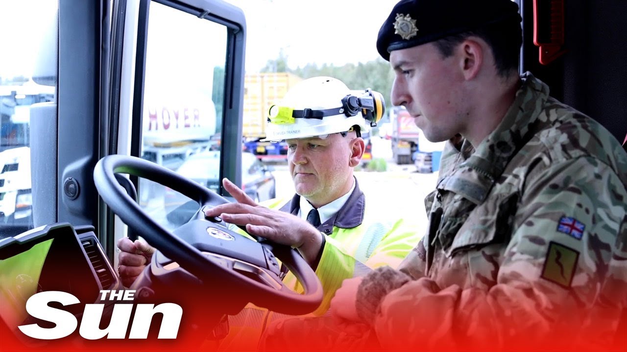Fuel crisis - Only 127 EU HGV drivers apply for UK govt scheme - YouTube